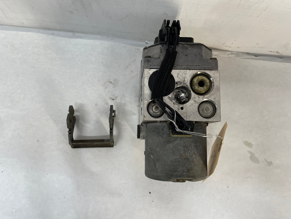 2004 Chevy C5 Corvette Z06 ABS Anti Lock Brake Pump Control Module OEM ...