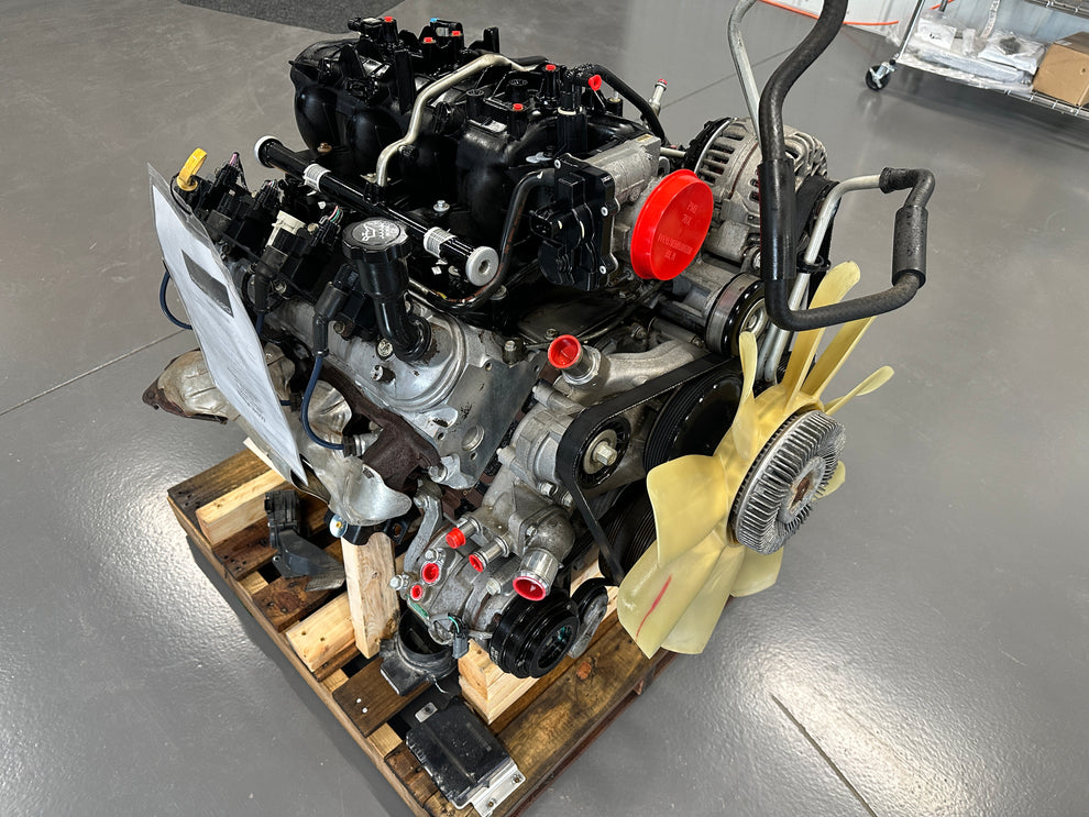 6.0L LQ4 Iron Block Complete Engine Motor Pullout Assembly Silverado ...