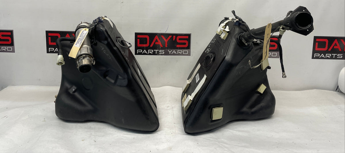 2005 Chevy C6 Corvette RH & LH Fuel Gas Tank w/ Pumps OEM | Day's Parts ...