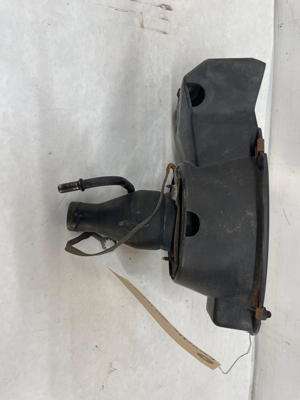 2004 Chevy C5 Corvette Fuel Gas Cap Lid Cover OEM | Day's Parts Yard