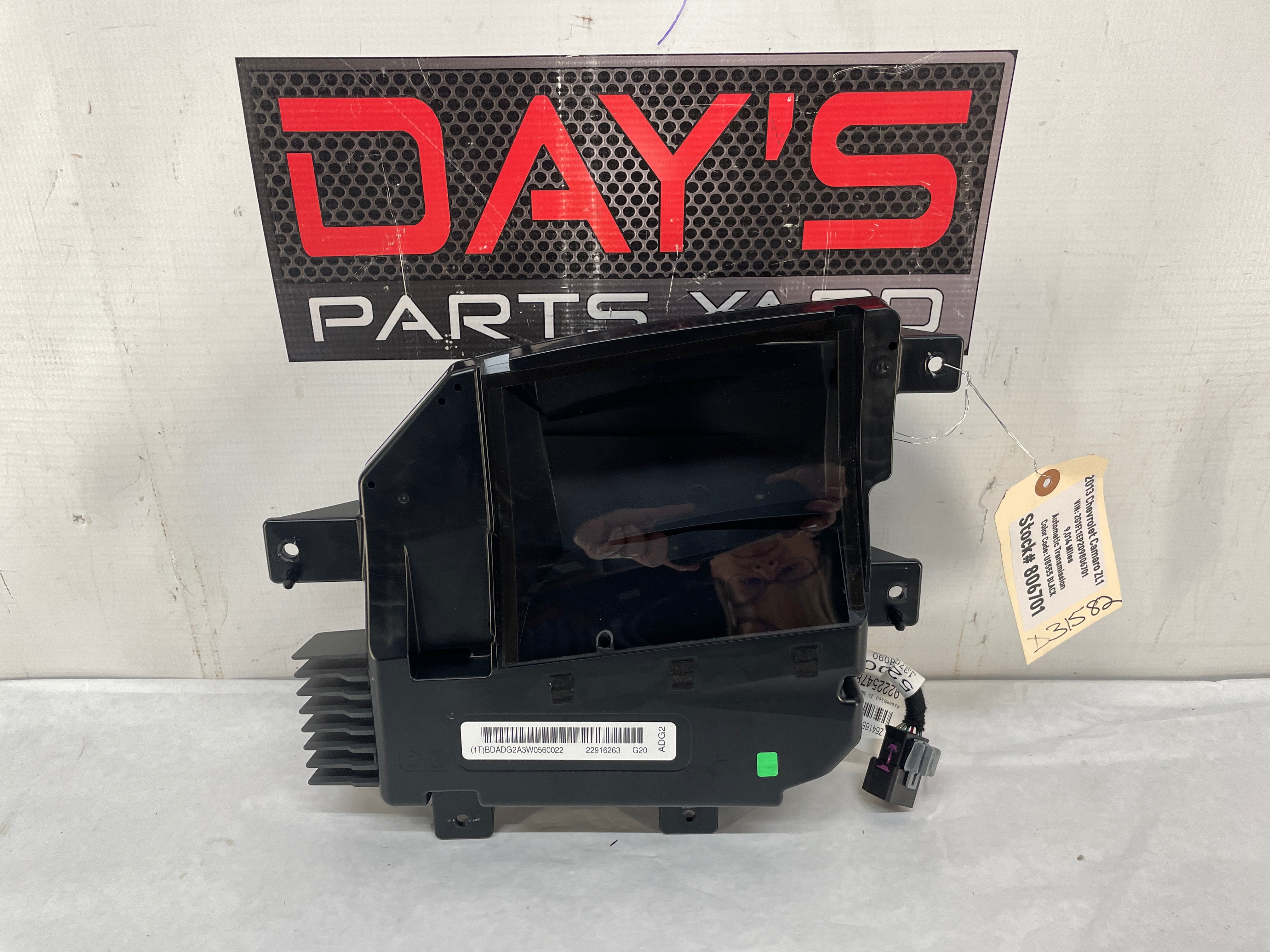 2013 Chevy Camaro ZL1 Heads Up Display HUD Projector Screen OEM