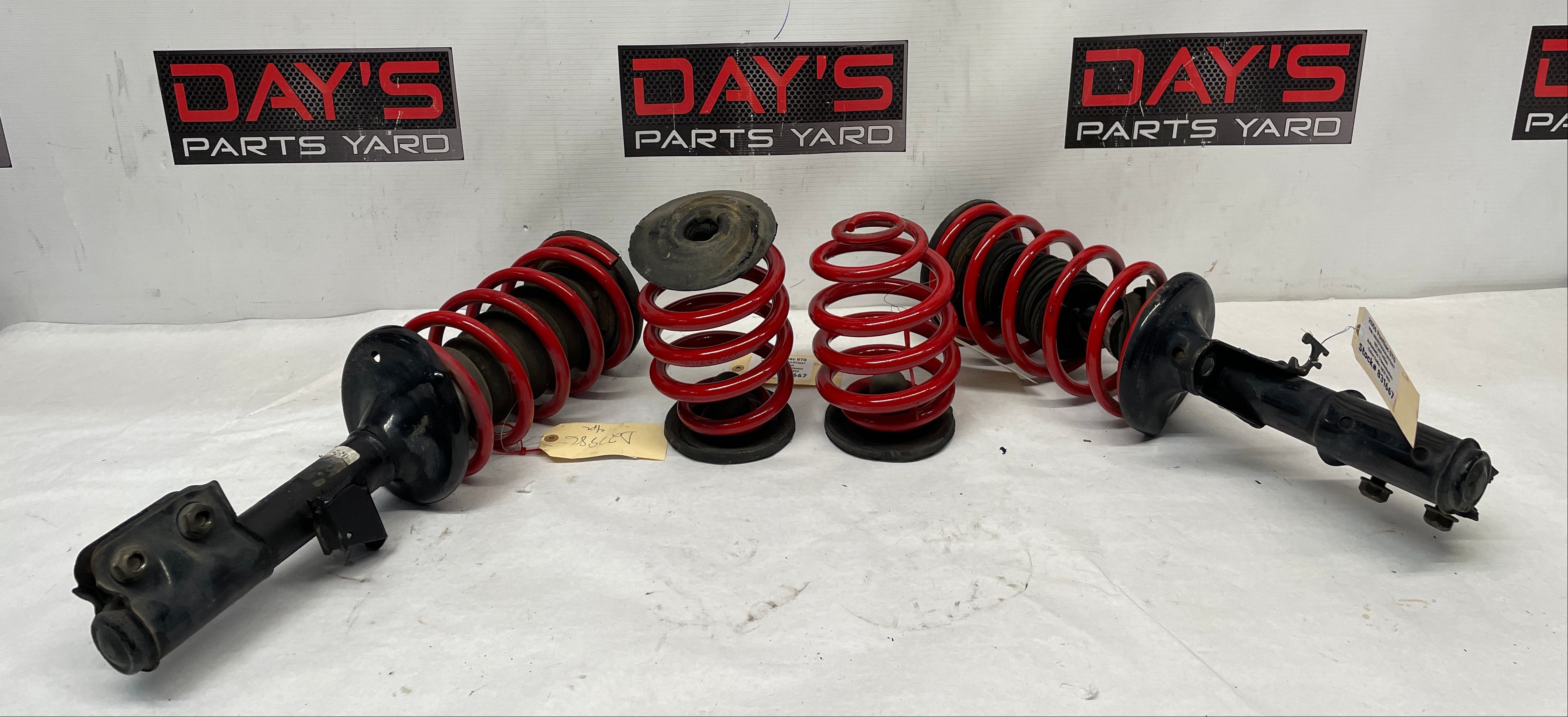 2006 Pontiac GTO Front Suspension Struts w/ Pedders Springs | Day's ...